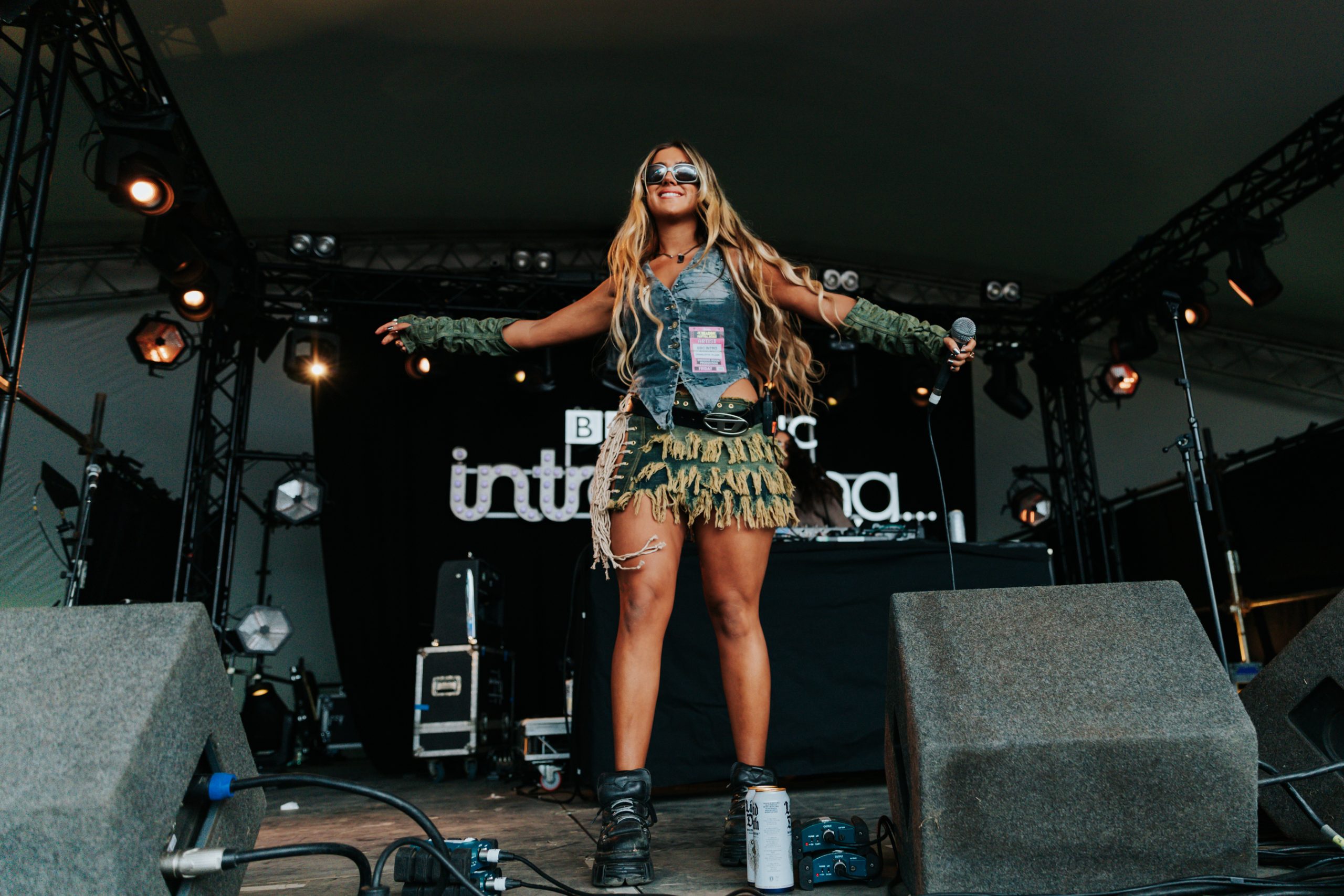 Sam Fender steps up big time to prove his A-list headliner status on ...