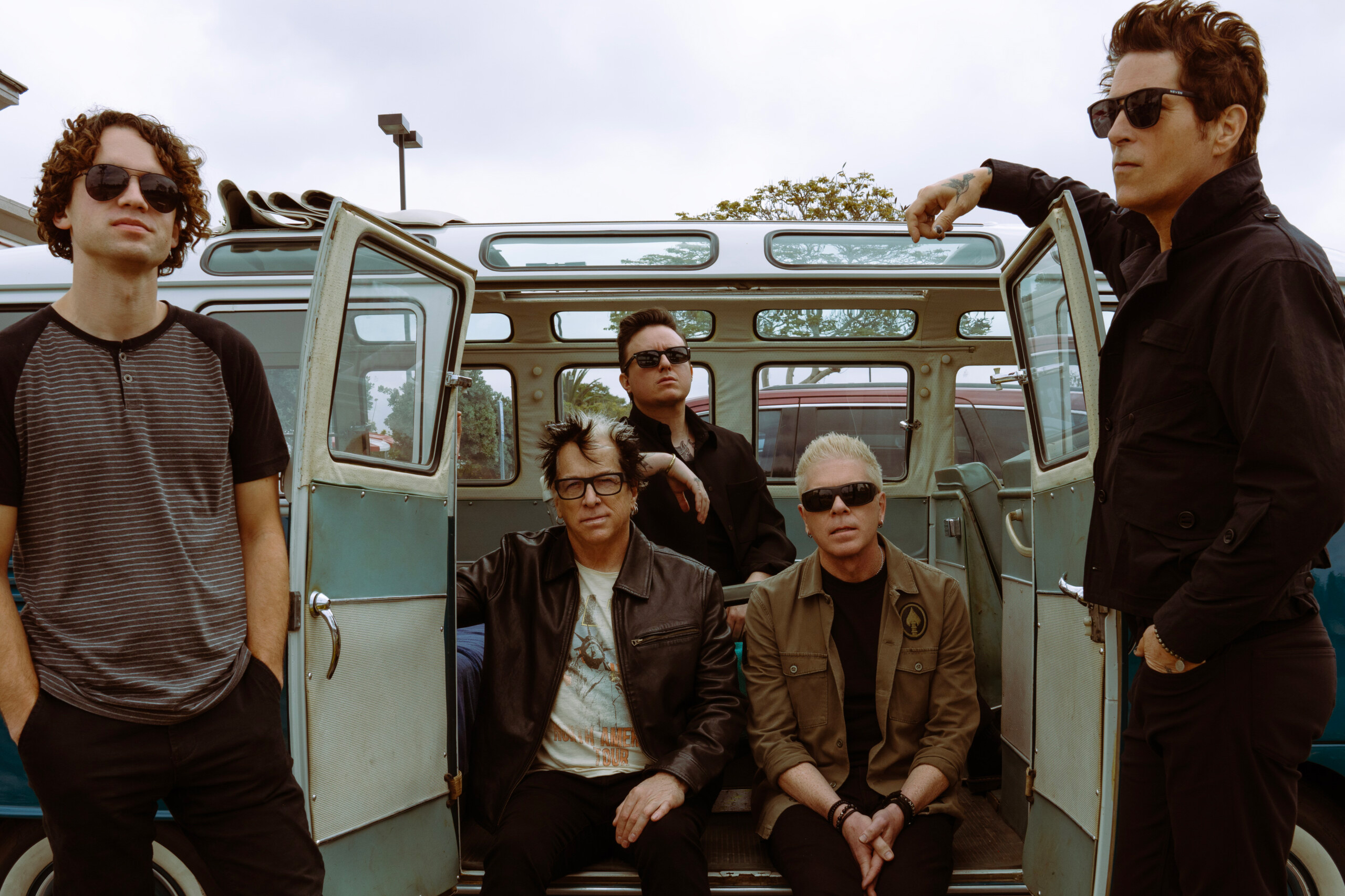 The Offspring have released fed up new single 'Light It Up' ahead of ...