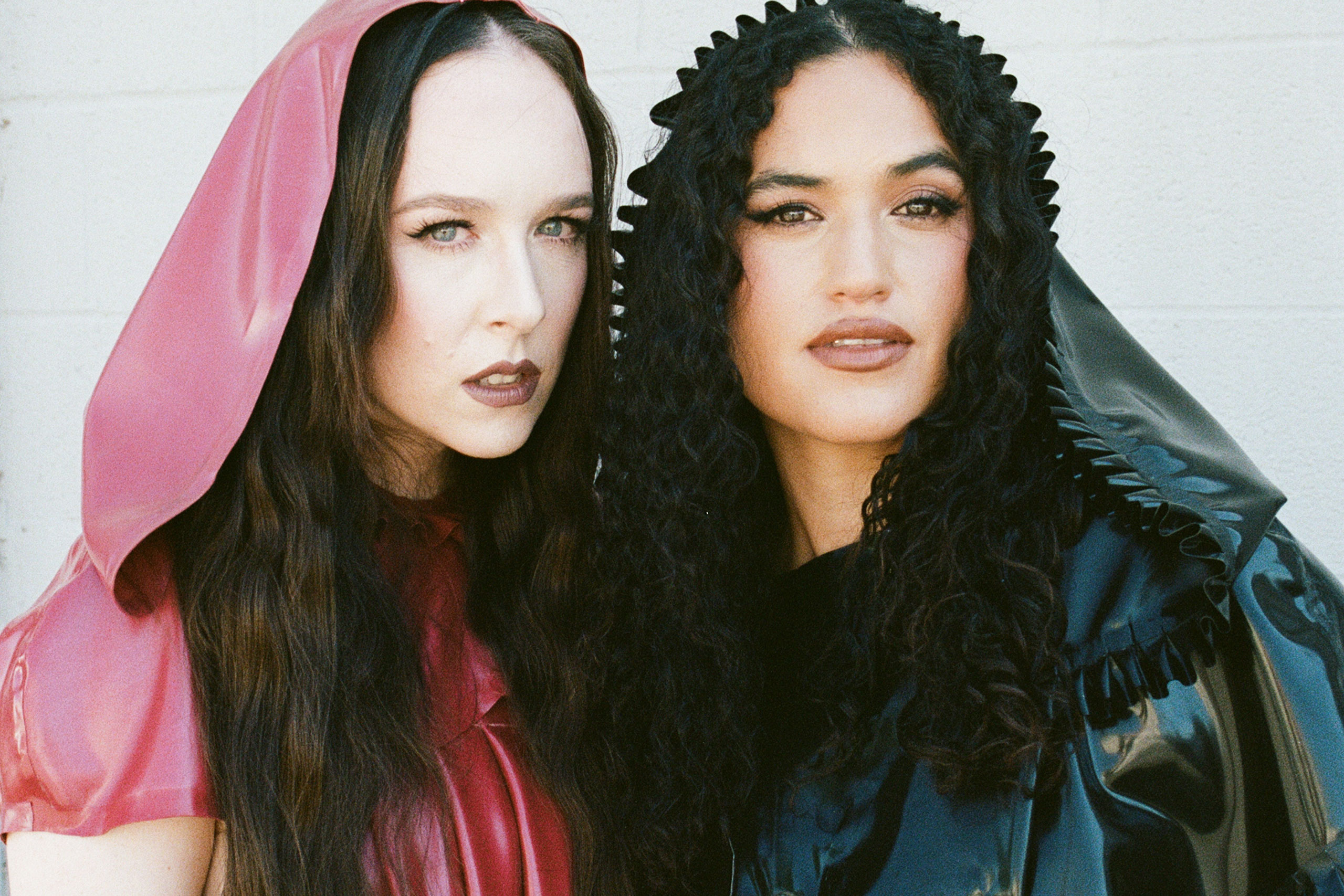 Allie X has released a new version of 'Galina' featuring Empress Of - Dork