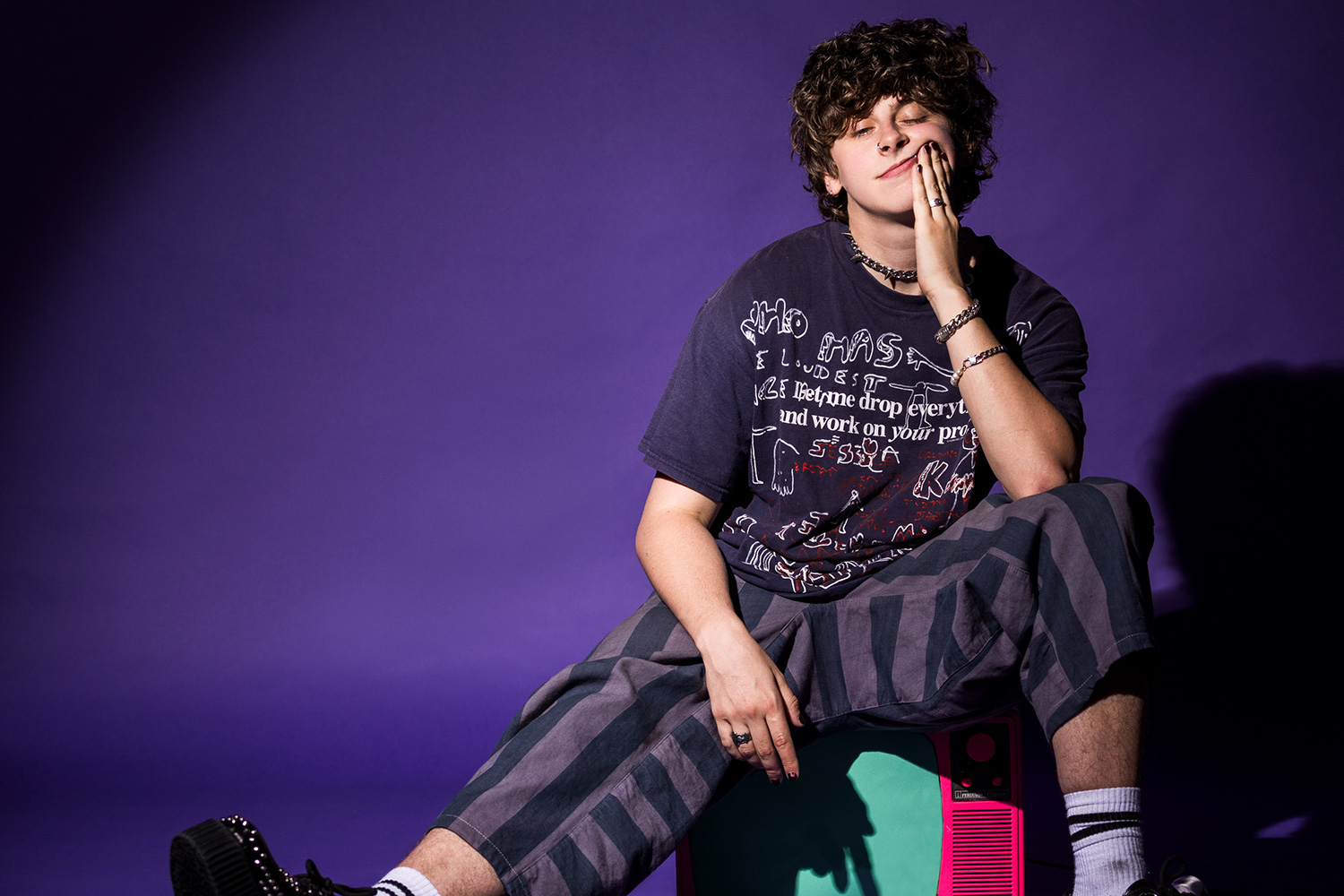 NOAHFINNCE has released new single 'Headcase' ahead of his deluxe album and UK tour - Dork