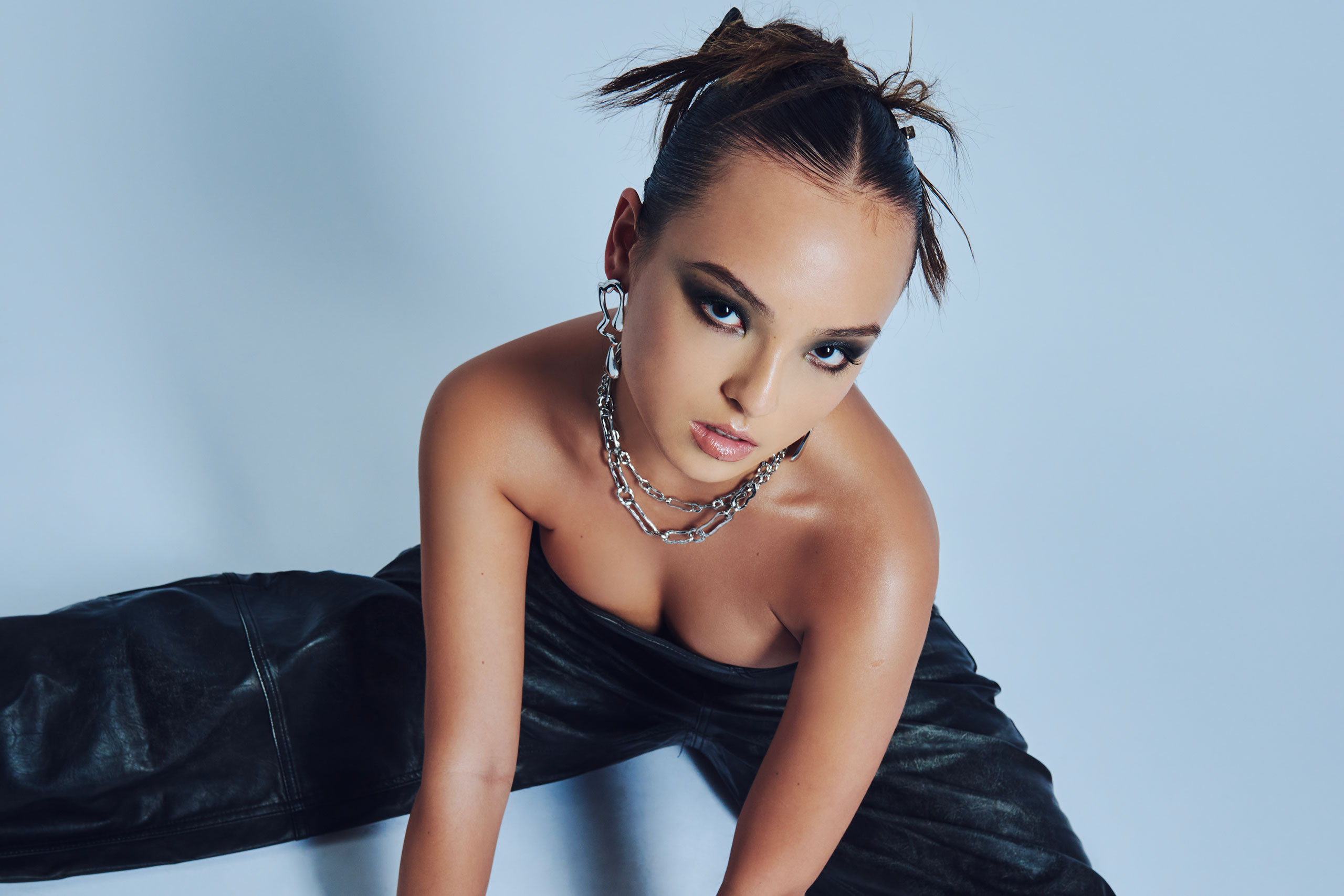 aimei 媚 runs through her introspective second EP 'Bloom', track by track - Dork