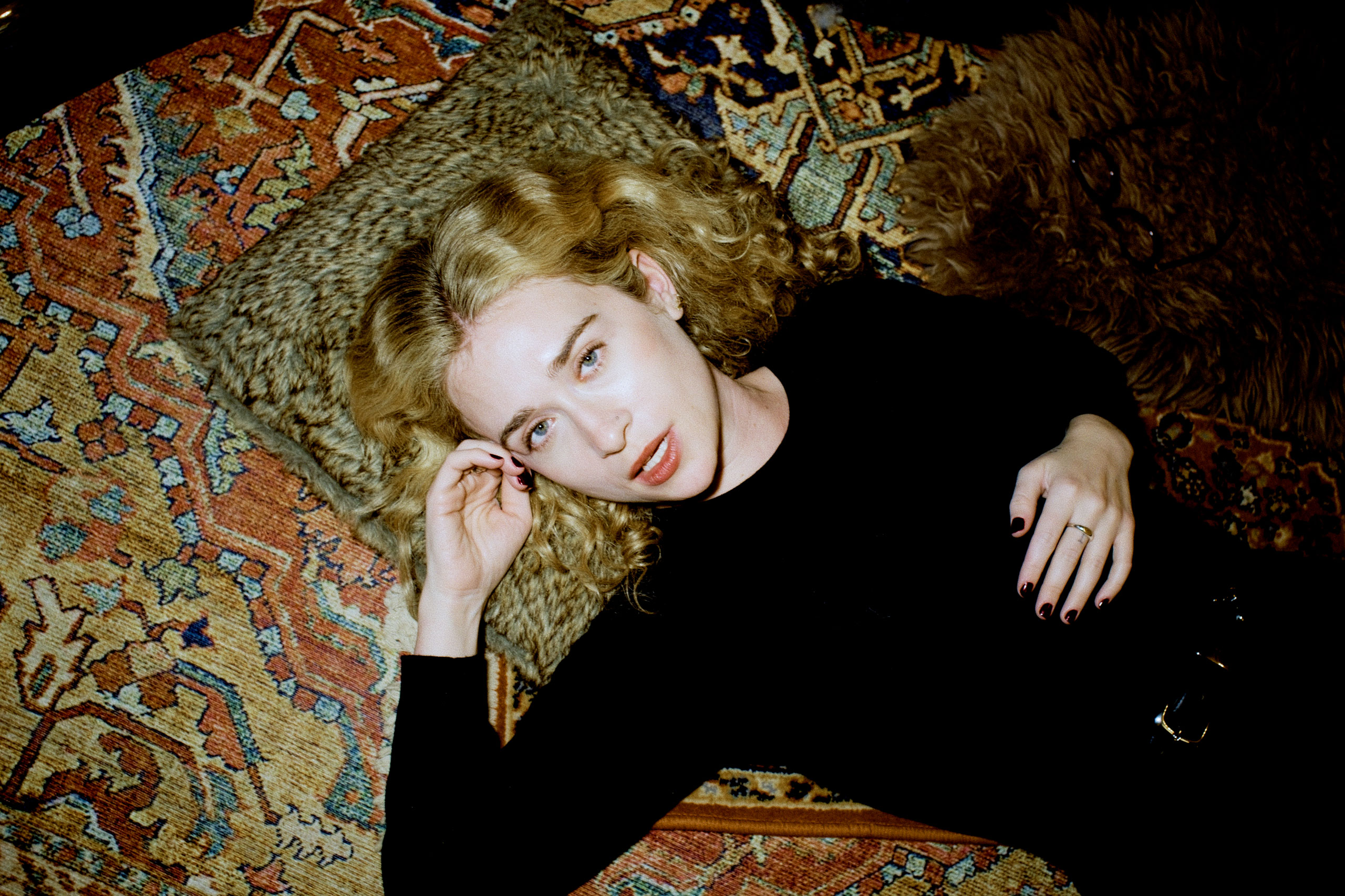 Blondshell has released a cover of Addison Rae's 'Diet Pepsi' - Dork