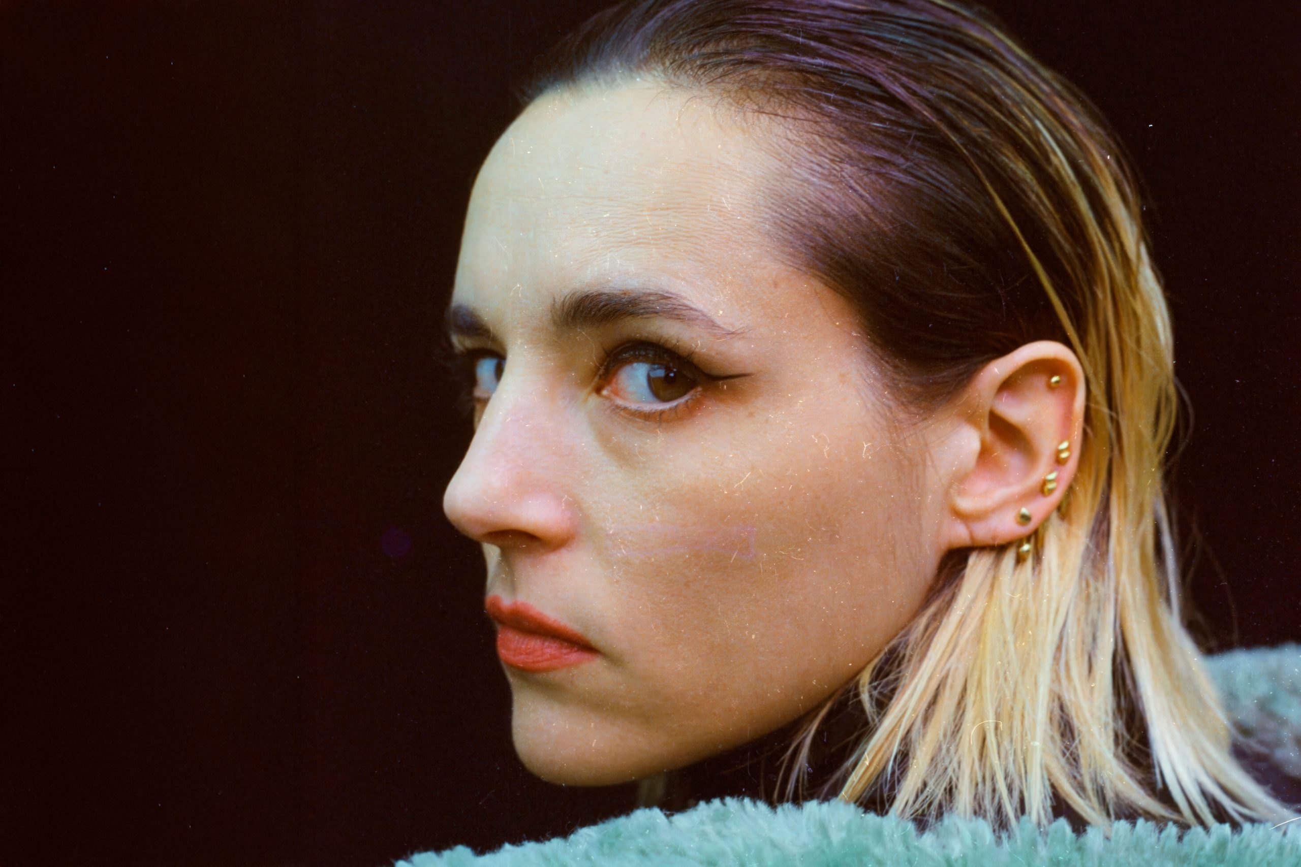 Jehnny Beth announces new album 'You Heartbreaker, You', shares lead ...