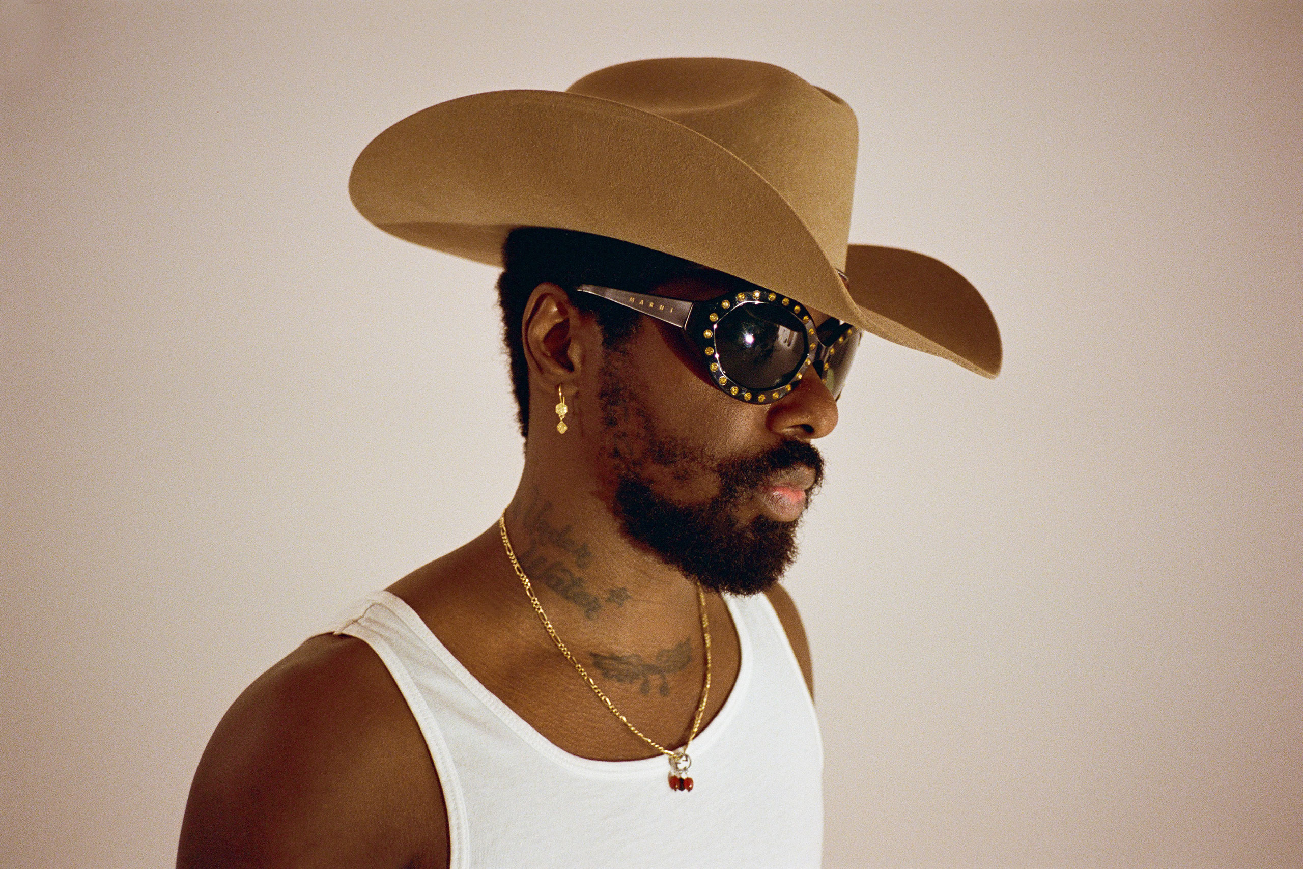 Curtis Harding has announced a space-themed concept album, 'Departures ...