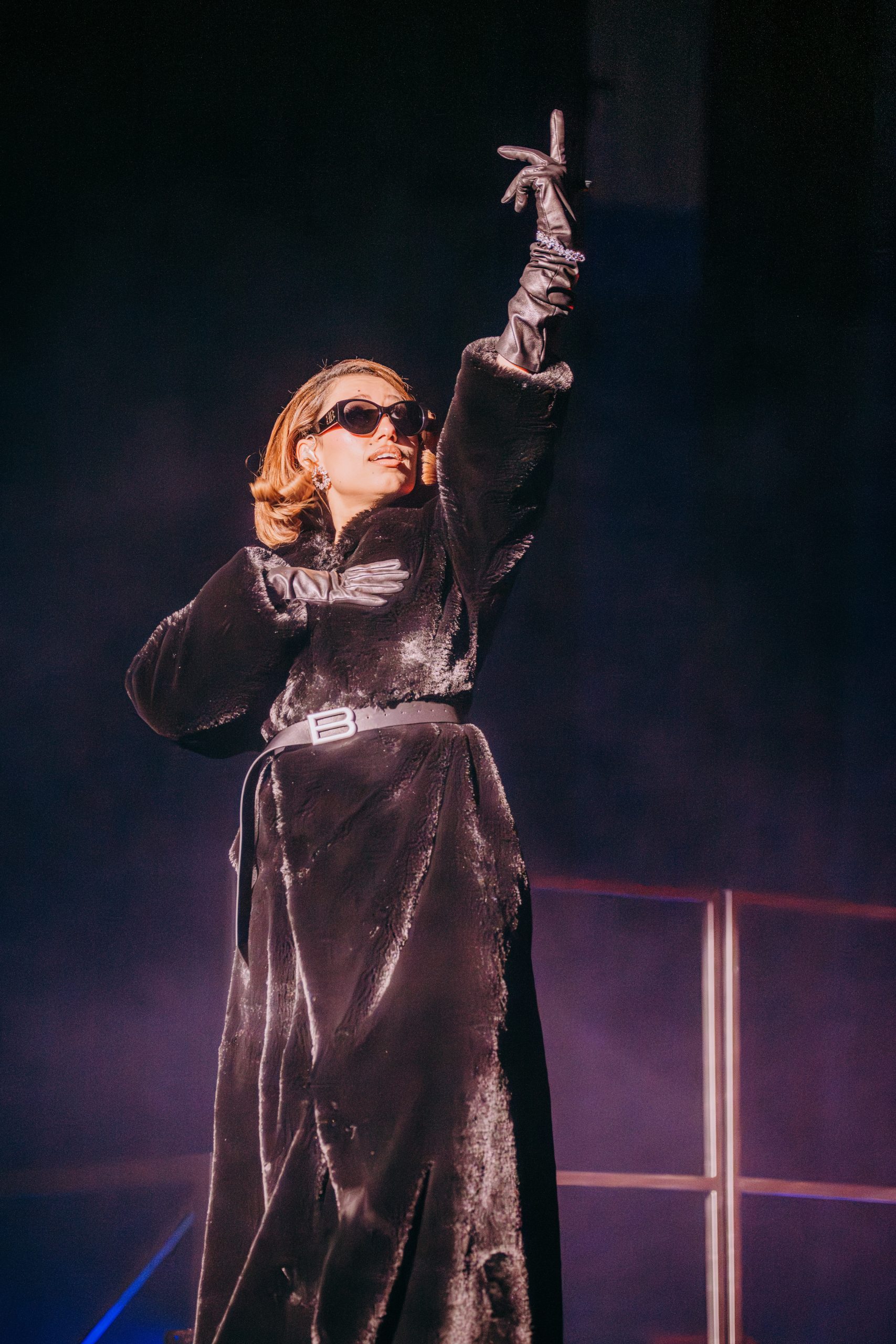 RAYE has kicked off her tour 'THIS TOUR MAY CONTAIN NEW MUSIC' in ...