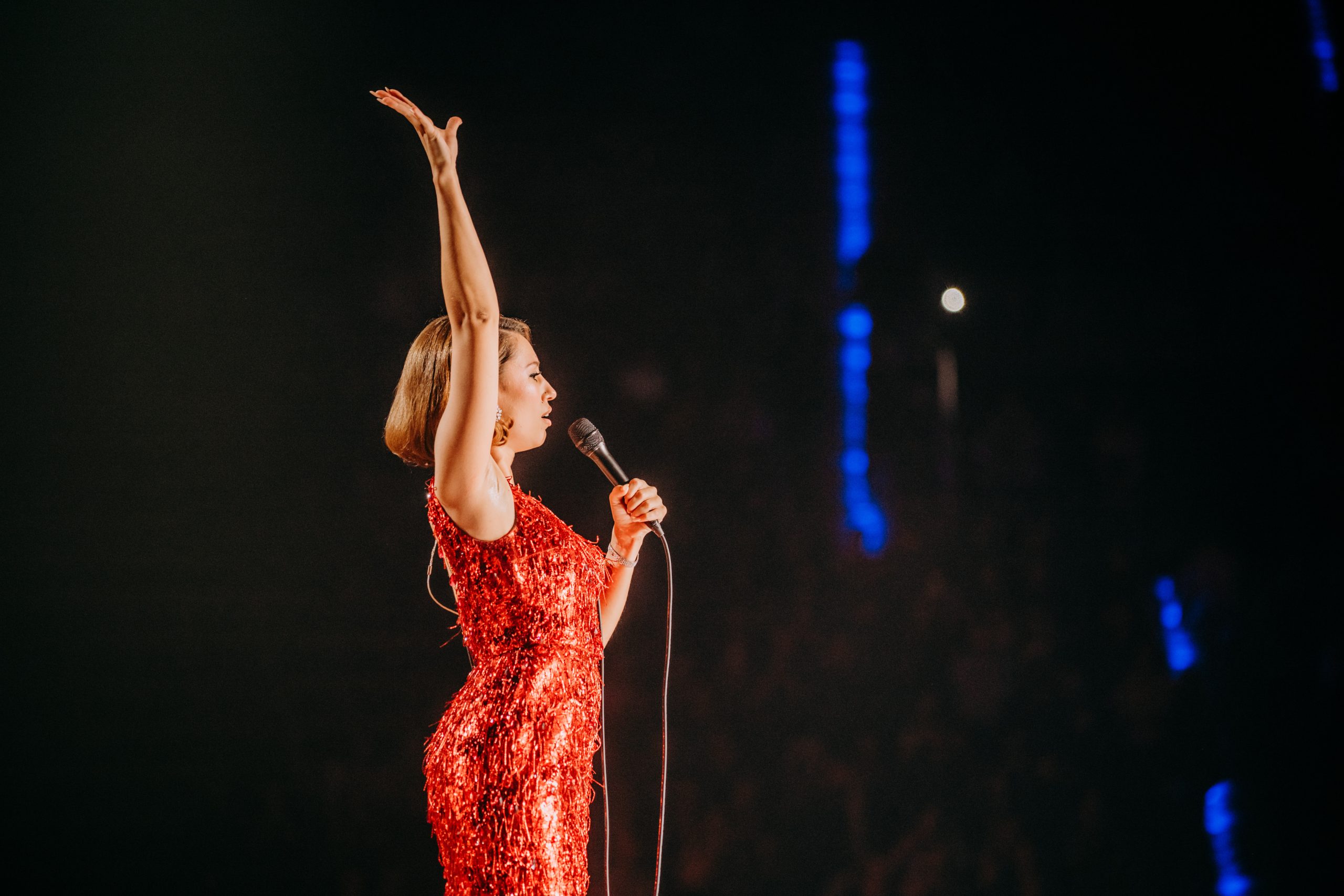 RAYE has kicked off her tour 'THIS TOUR MAY CONTAIN NEW MUSIC' in ...